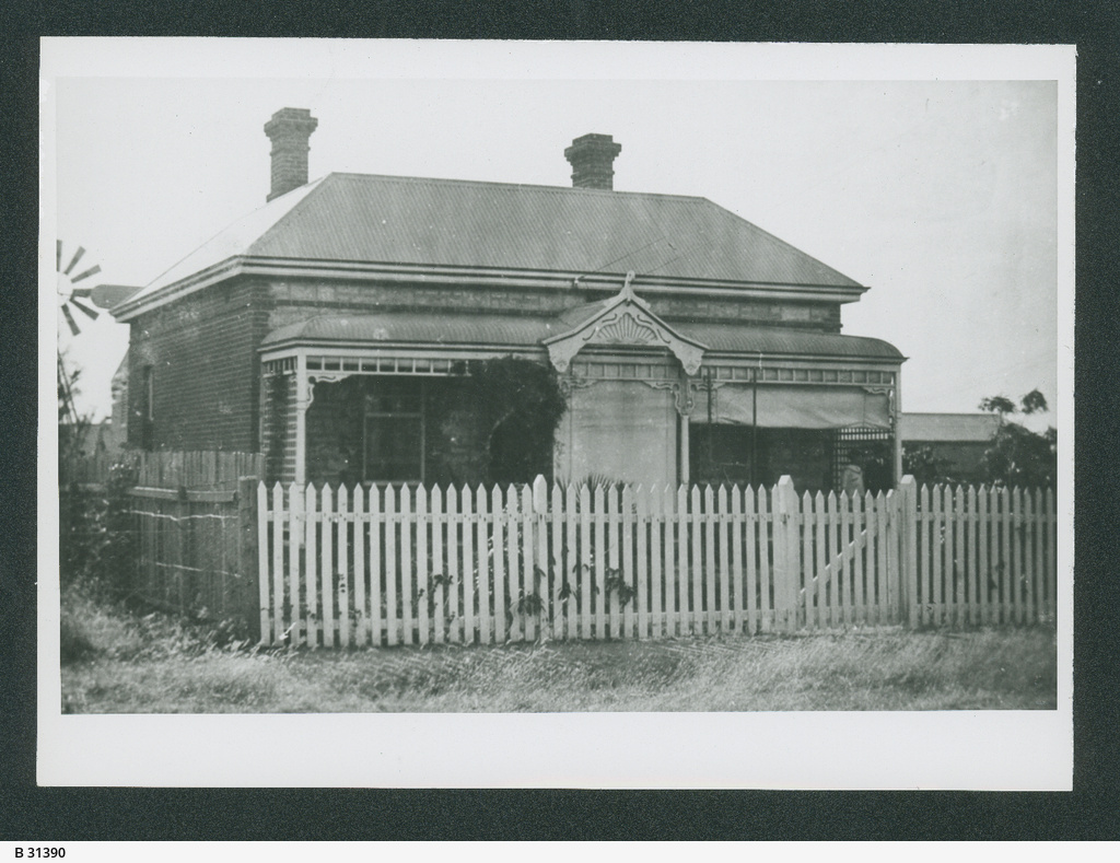 Residence, Woodville West • Photograph • State Library of South Australia