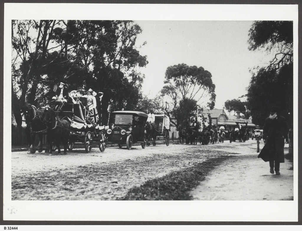 Procession at Noarlunga • Photograph • State Library of South Australia