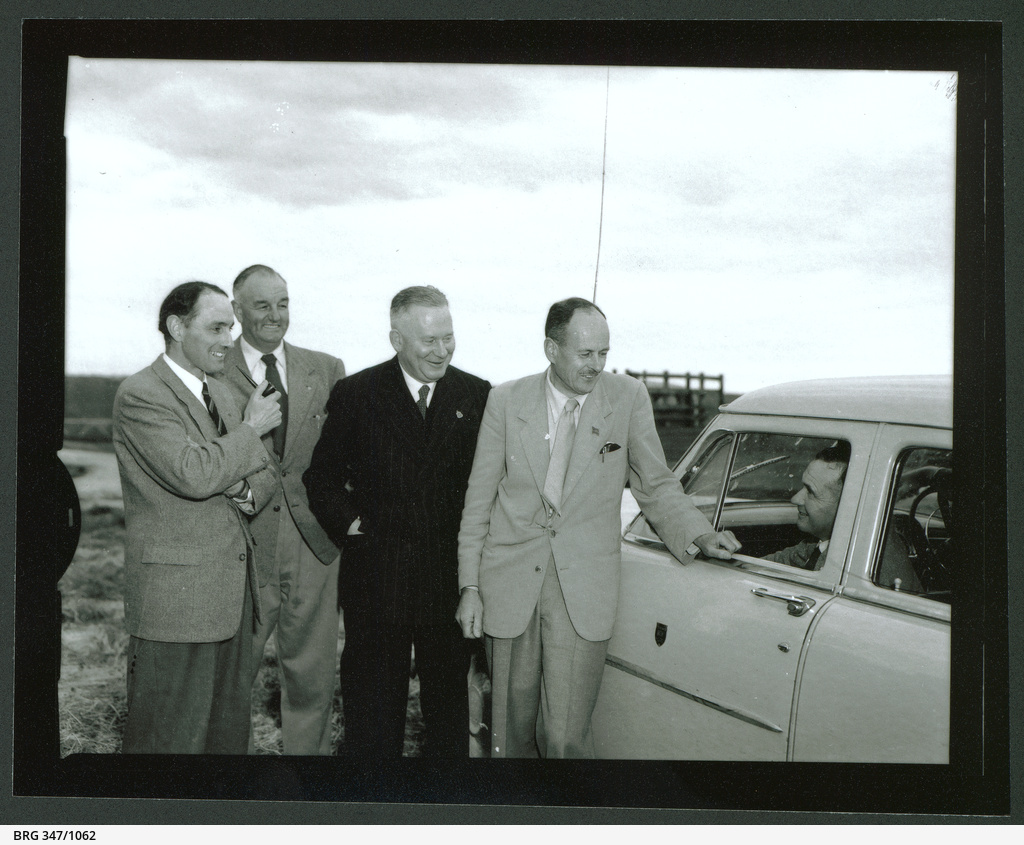 Koniak field Day • Photograph • State Library of South Australia