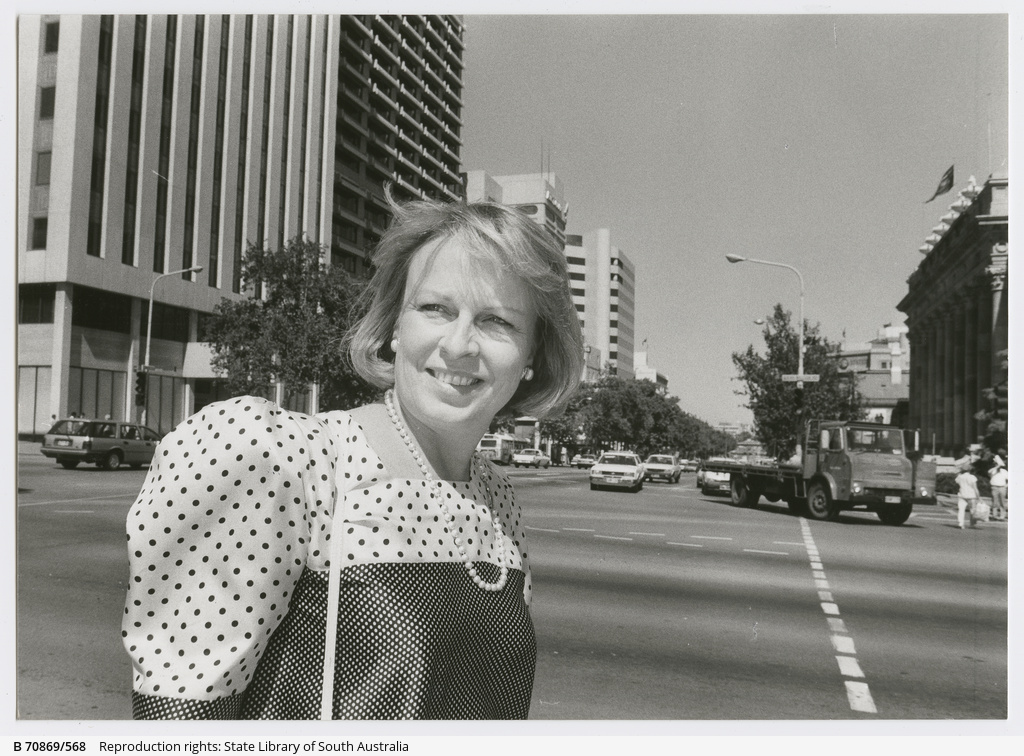 Arts and Crafts : Artists • Photograph • State Library of South Australia