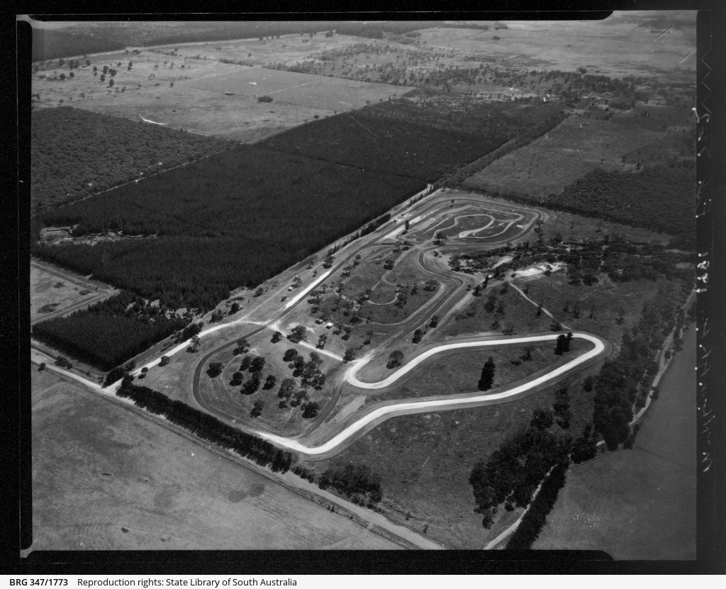 Aerial view of McNamara Park • Photograph • State Library of South ...