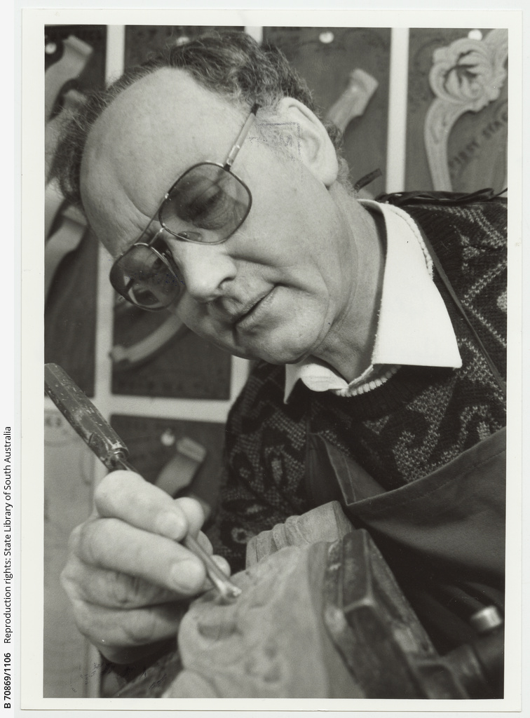 Graham Symonds of Hoad Woodcarving Academy putting the finishing ...