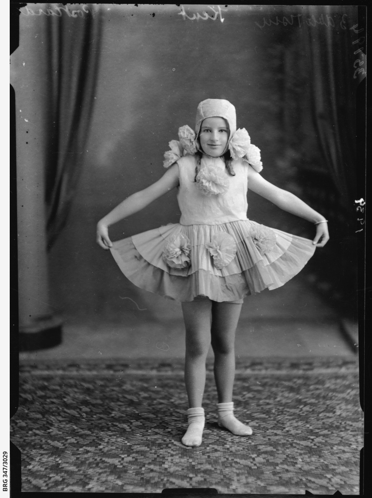 Miss Kent • Photograph • State Library of South Australia