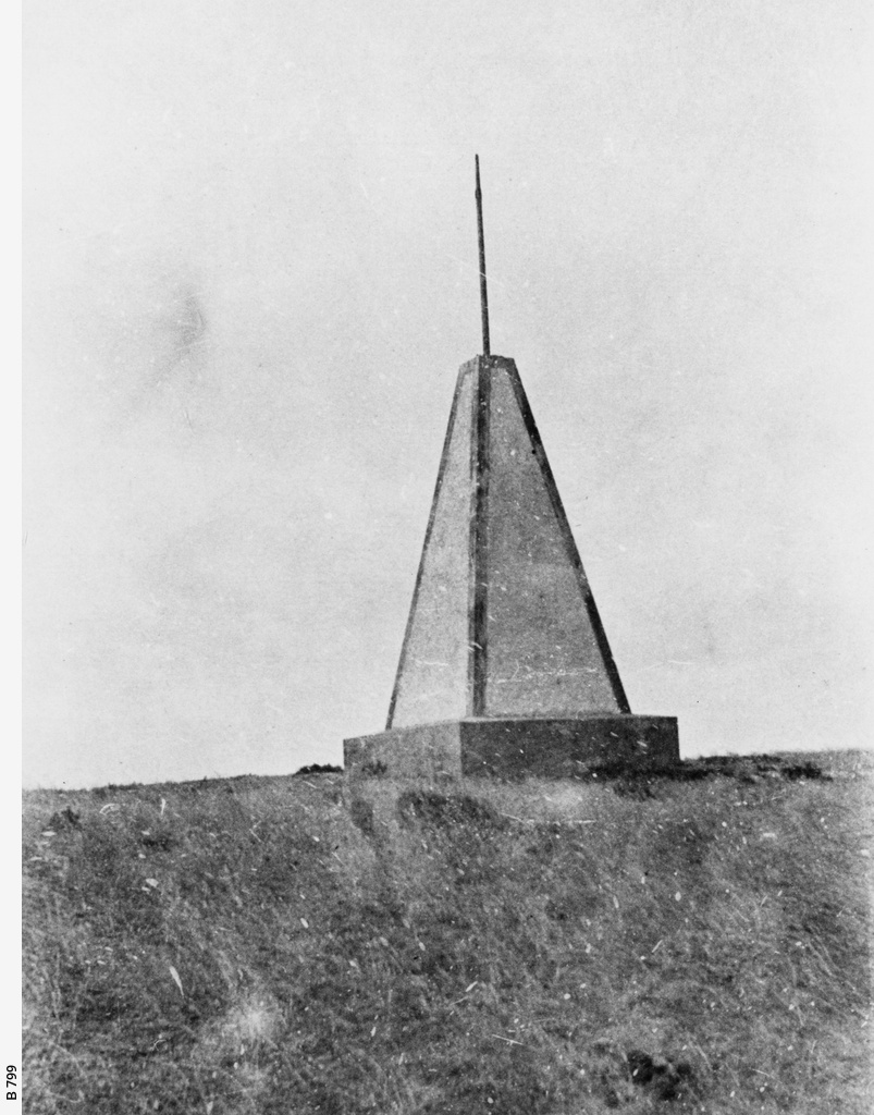 Obelisk, Port Elliot • Photograph • State Library of South Australia