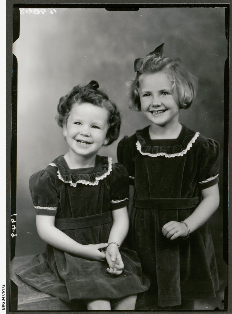 Weir children • Photograph • State Library of South Australia
