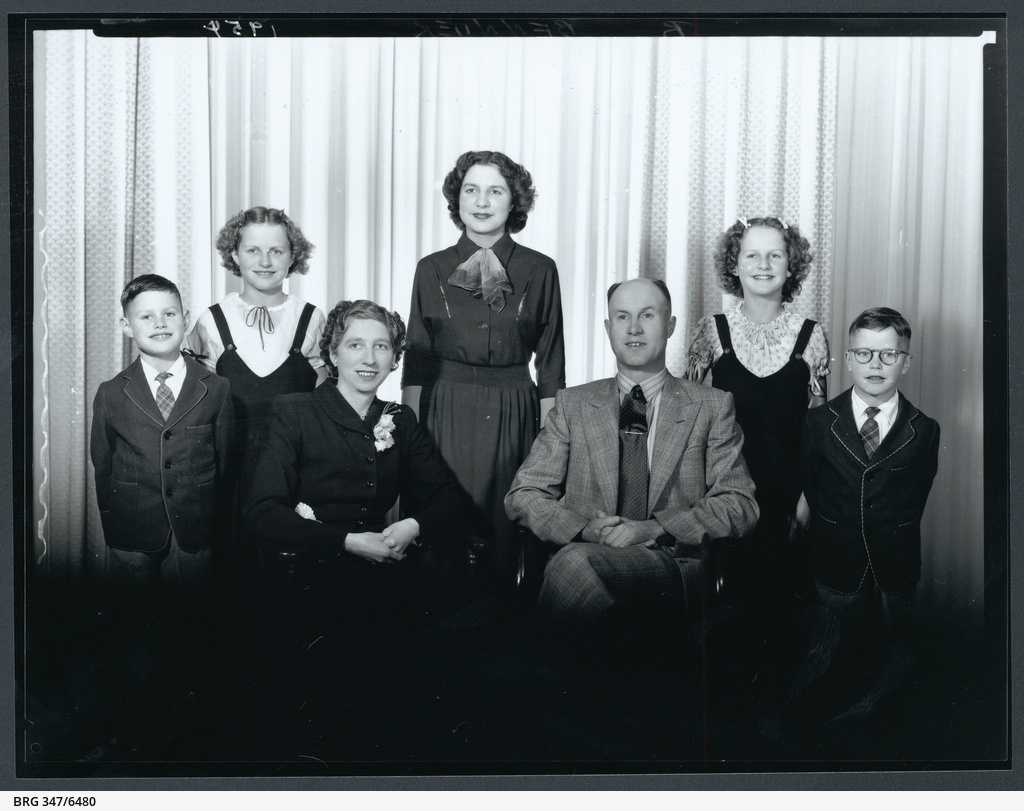 Bennier family • Photograph • State Library of South Australia
