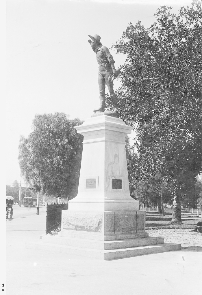 Captain Sturt's Statue, Victoria Square, Adelaide • Photograph • State ...