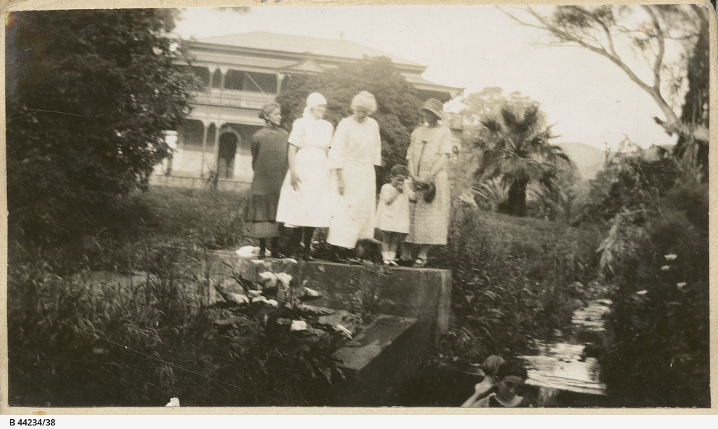 Photograph album, mostly of Erindale • Photograph • State Library of ...