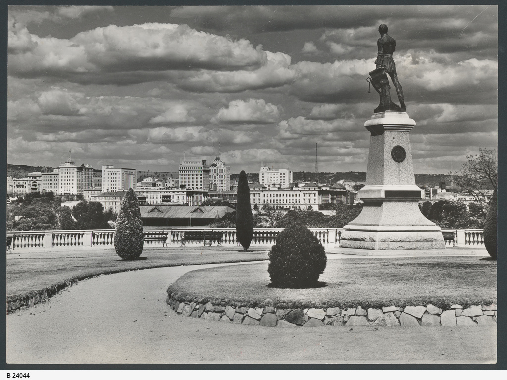 Colonel William Light Statue • Photograph • State Library of South ...