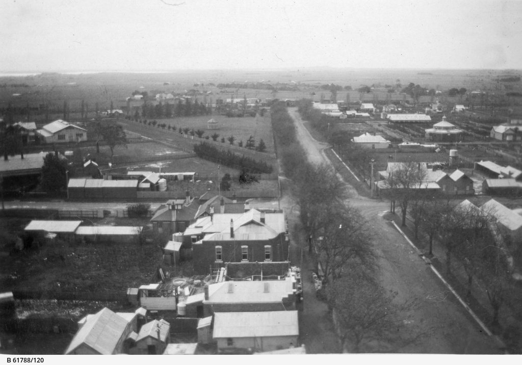 Touring in S.A. and Victoria : Camperdown • Photograph • State Library ...