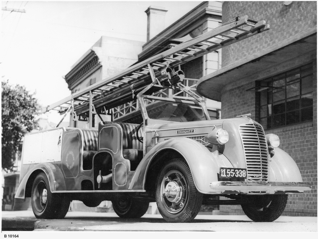 Fire Engine • Photograph • State Library of South Australia