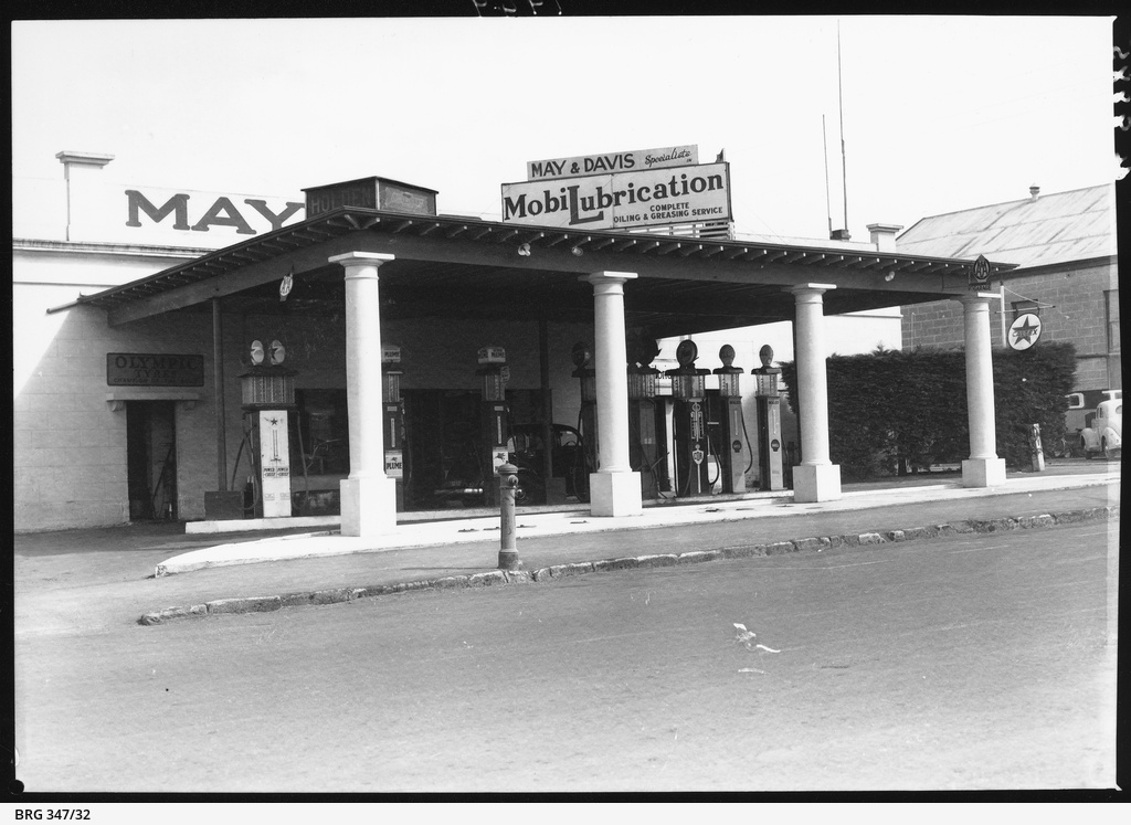 Premises of May & Davis • Photograph • State Library of South Australia