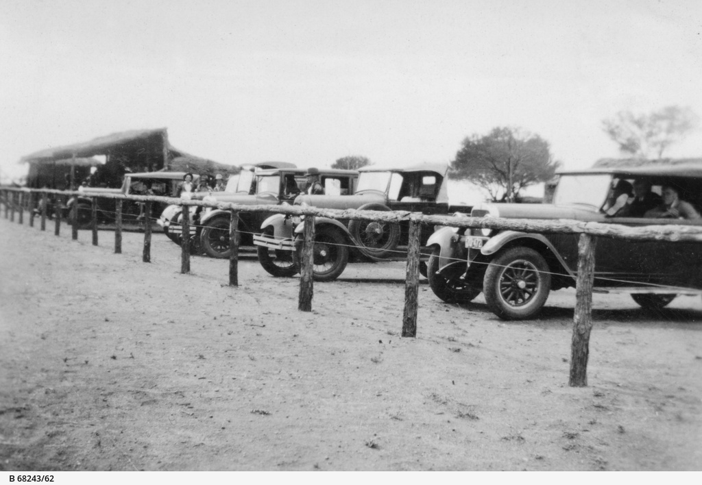 Les Loud (shearer) work & holiday scenes : Coondambo Station ...