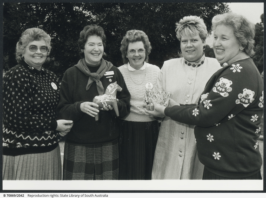 Dernancourt/Highbury Red Cross Branch, left to right, Margaret Gore ...