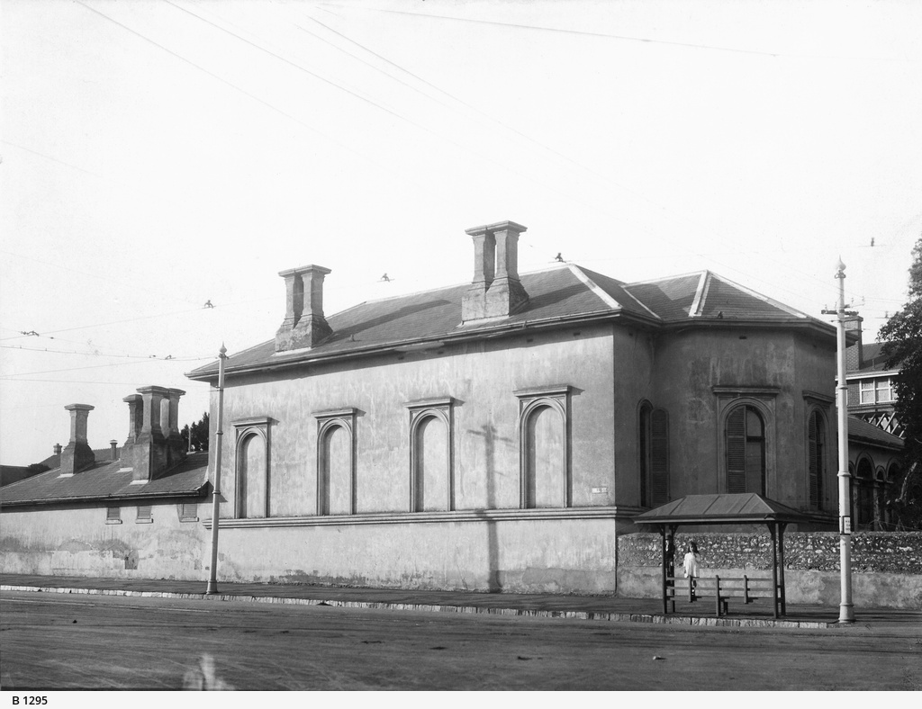 Strangways Terrace, North Adelaide • Photograph • State Library of ...