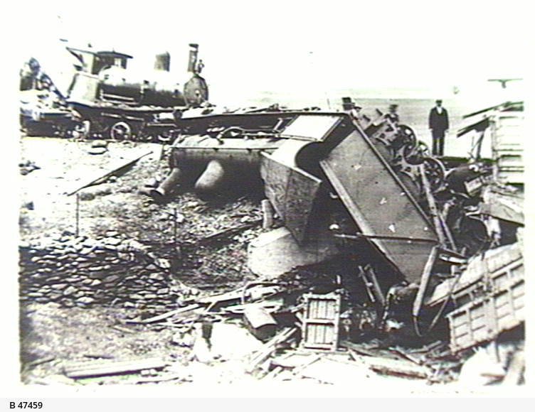 Train Crash, Walloway • Photograph • State Library of South Australia