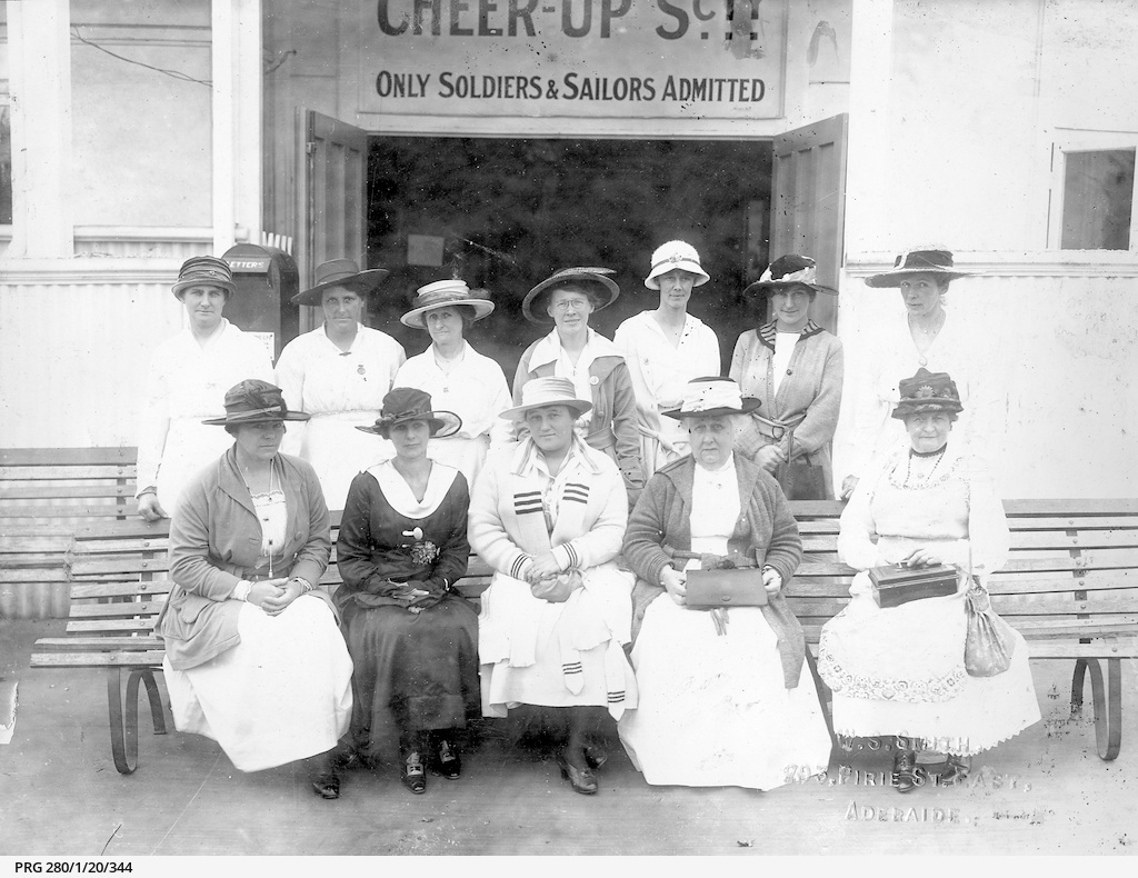 Women voluntary helpers outside the Cheer-Up Society Hut, Adelaide ...