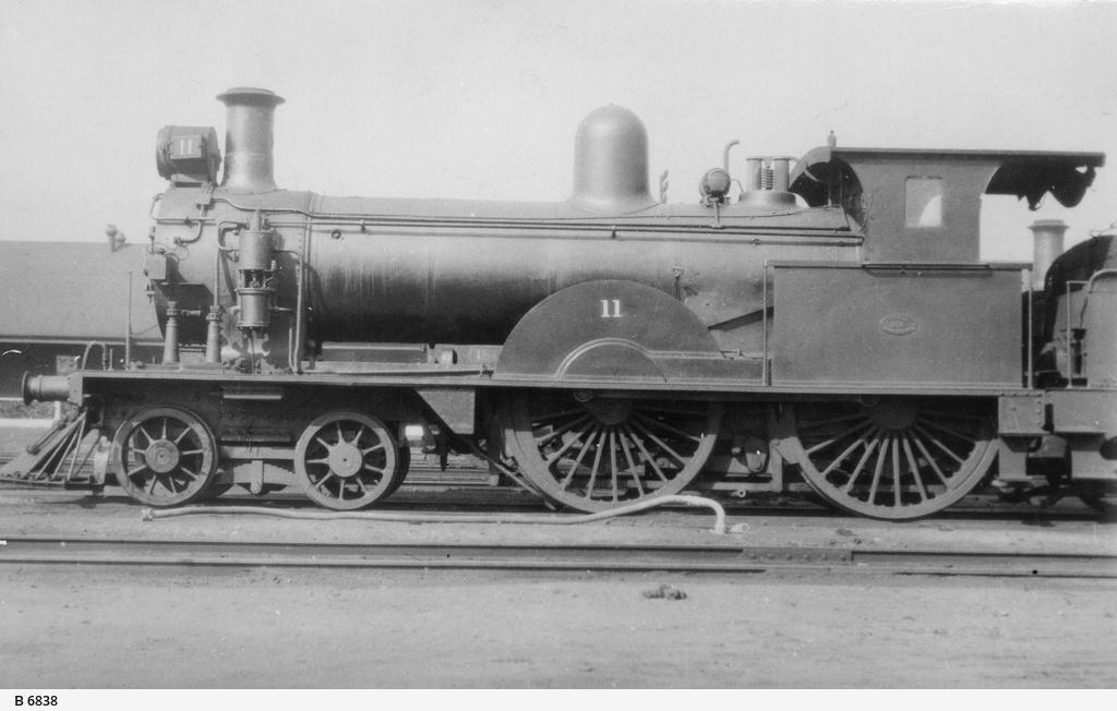 Locomotive S 11 • Photograph • State Library of South Australia