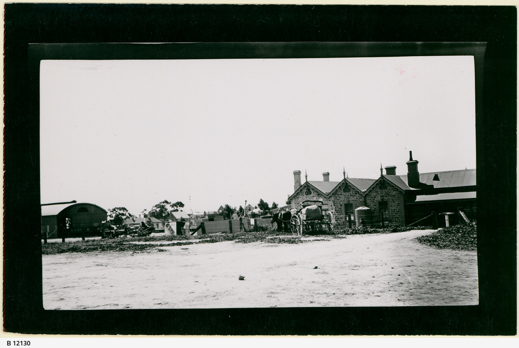 Eudunda railway station • Photograph • State Library of South Australia