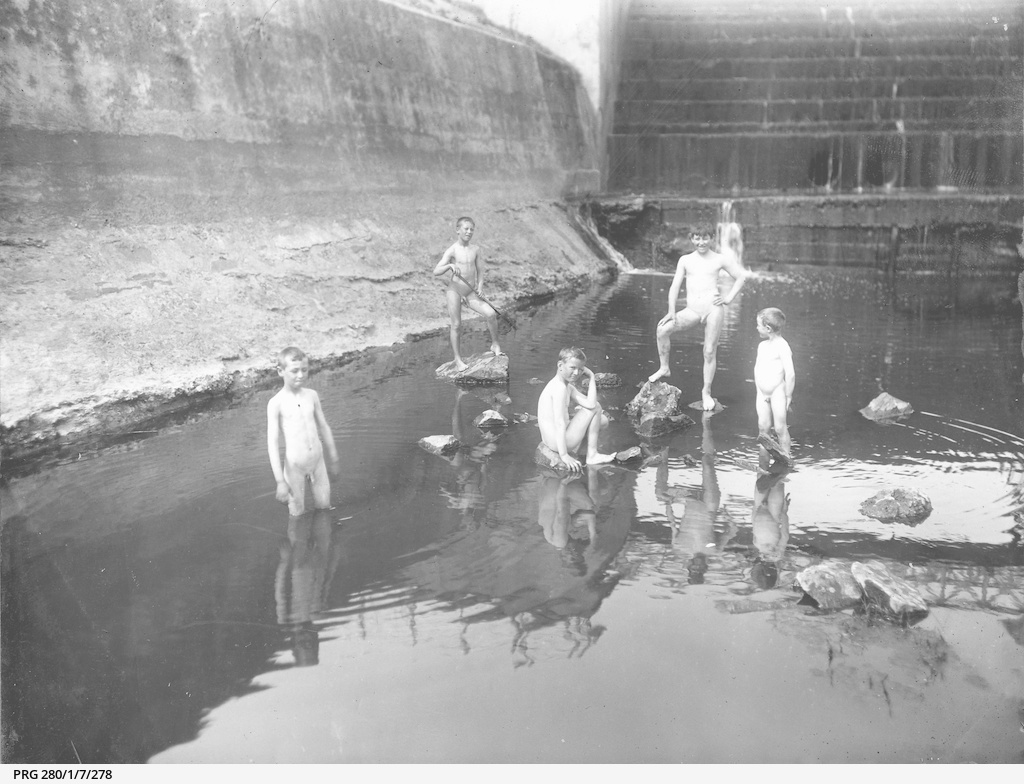 Boys bathing and fishing below the Torrens weir • Photograph • State ...