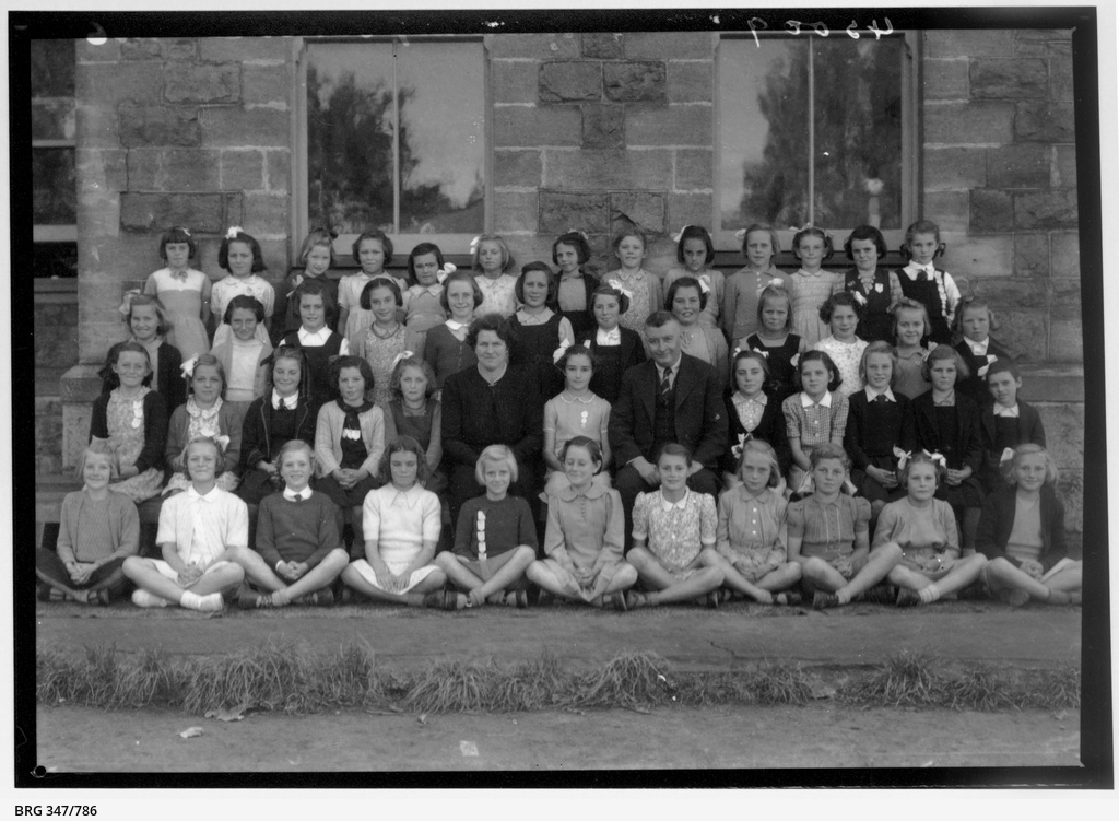Primary School Class • Photograph • State Library of South Australia