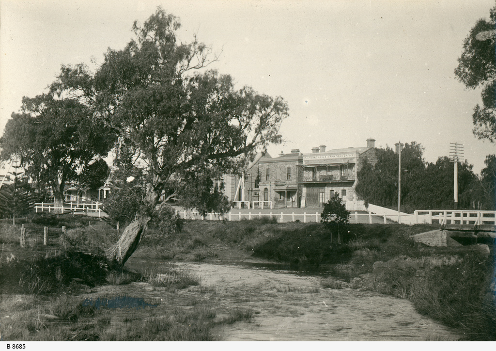 Strathalbyn • Photograph • State Library of South Australia