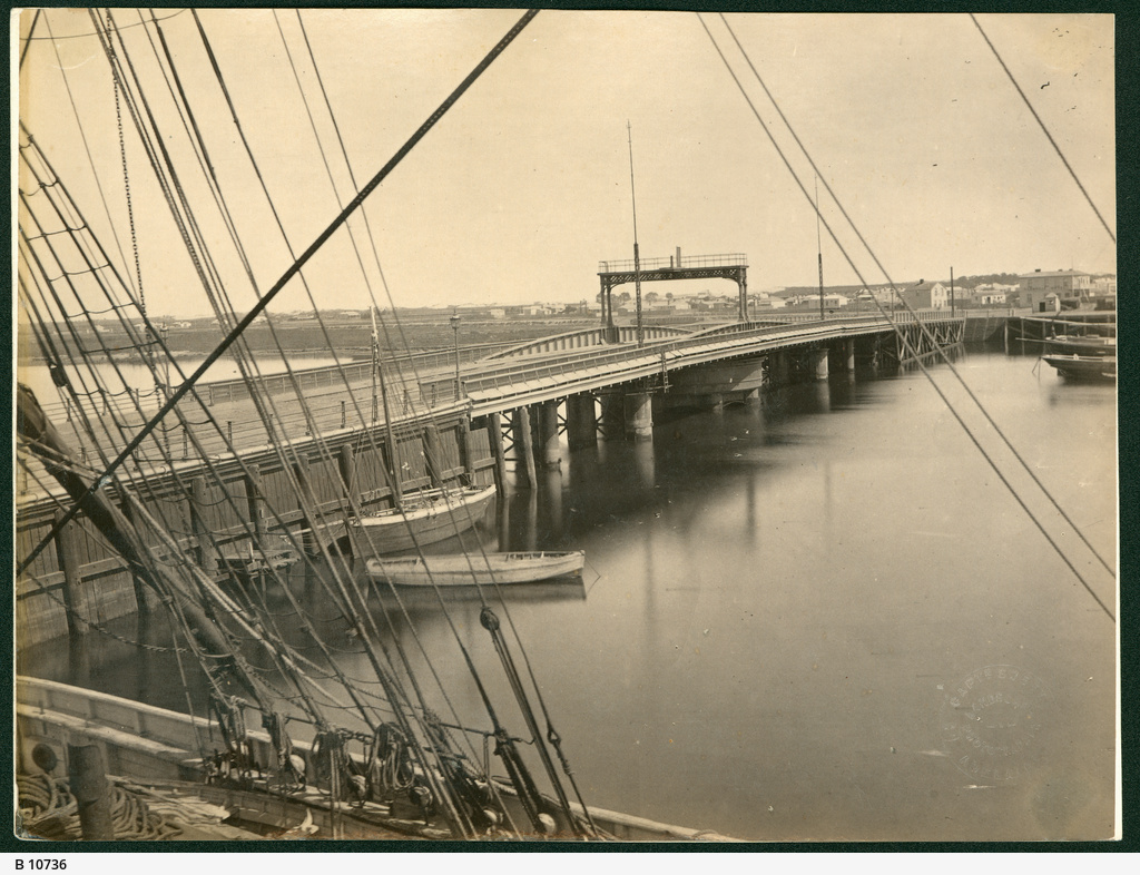 Jervois Bridge, Port Adelaide • Photograph • State Library of South ...