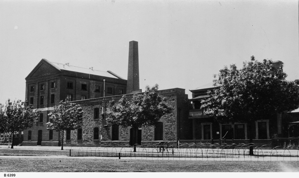 Hurtle Square, East Side • Photograph • State Library of South Australia