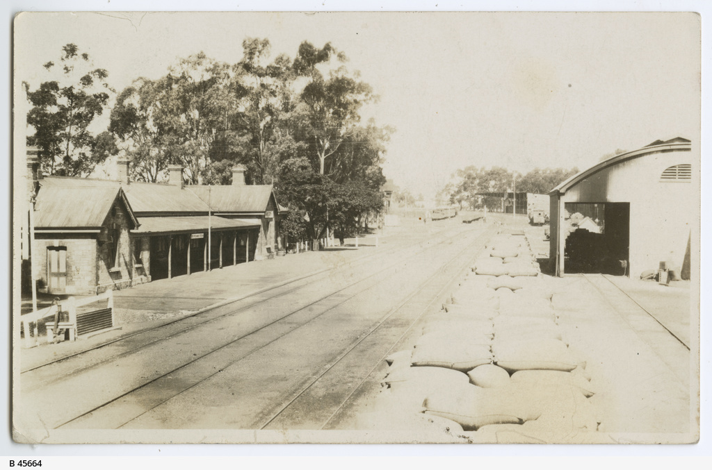 Railway station, Jamestown • Photograph • State Library of South Australia