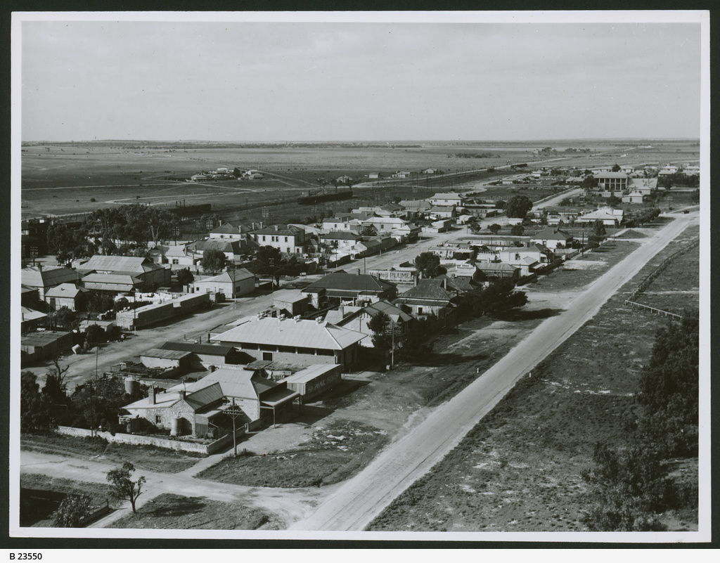 Tailem Bend • Photograph • State Library of South Australia