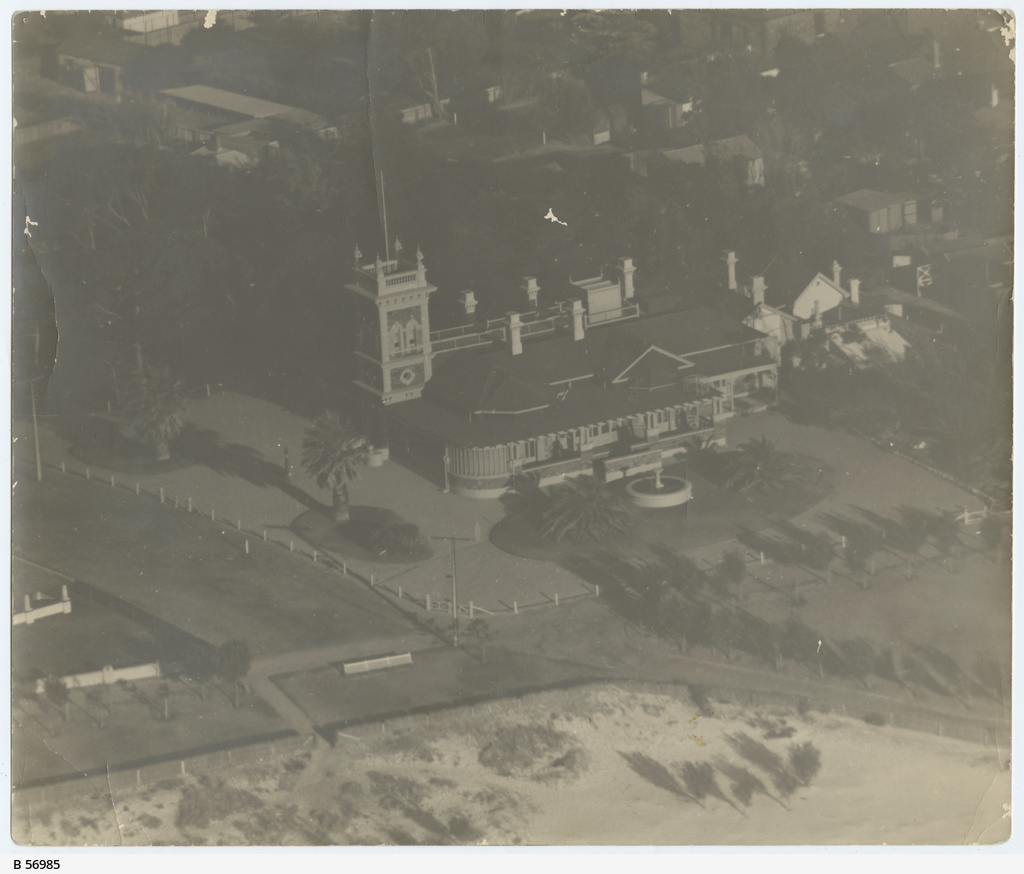 'Glenara' a private Glenelg residence • Photograph • State Library of ...