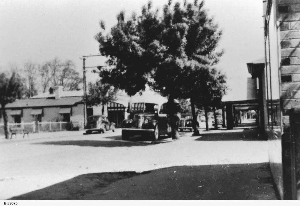 View of the main street in Woodside • Photograph • State Library of ...
