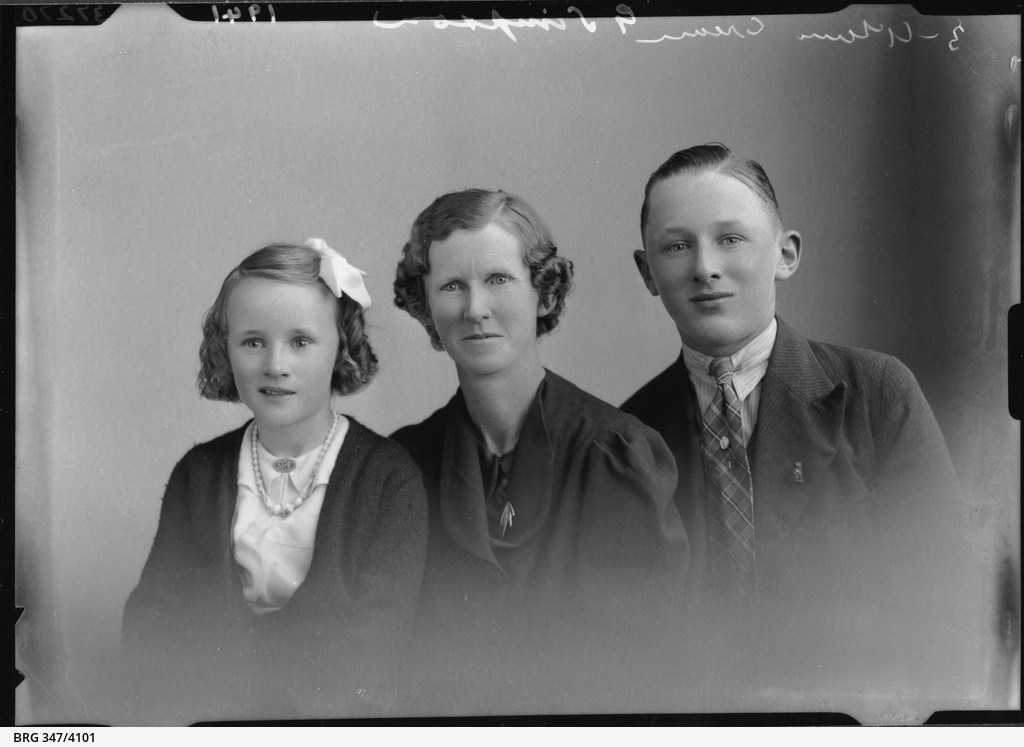 G. Simpson • Photograph • State Library of South Australia