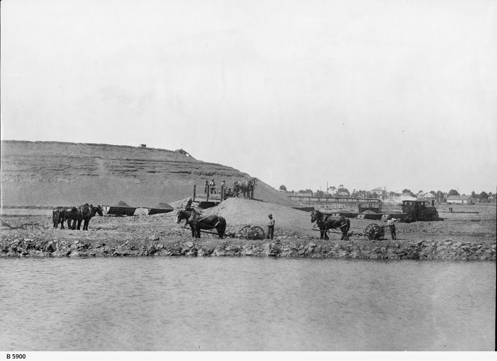 Moonta Mines • Photograph • State Library of South Australia
