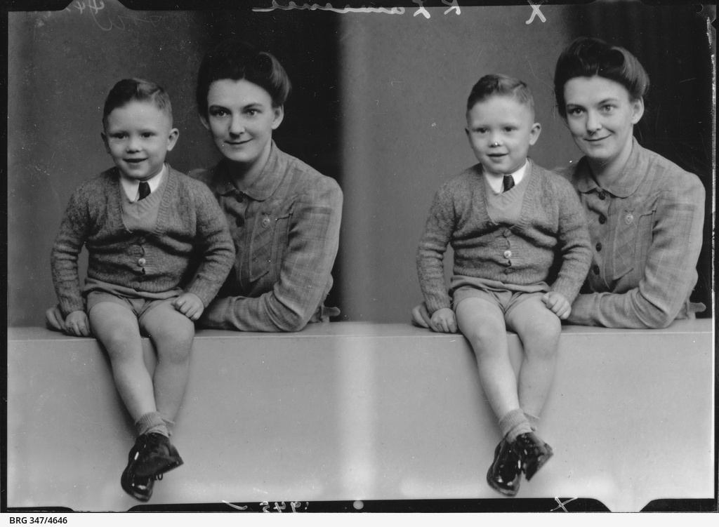 R. Lawrence • Photograph • State Library of South Australia