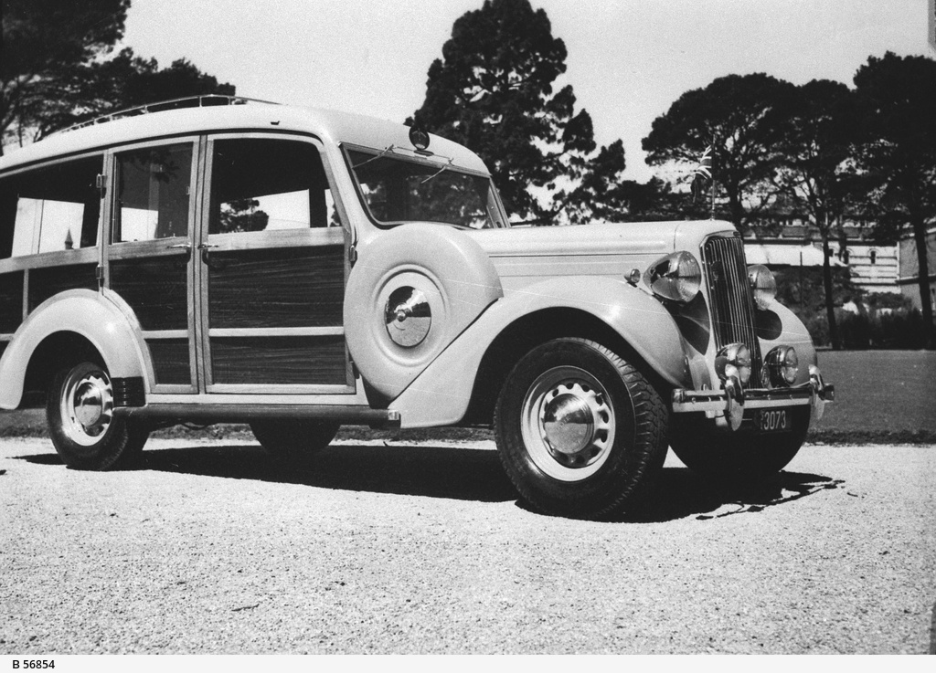 Humber Snipe shooting brake • Photograph • State Library of South Australia