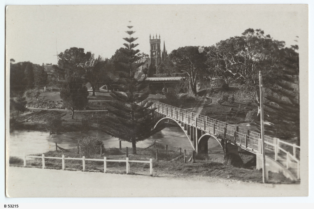 Strathalbyn • Photograph • State Library of South Australia