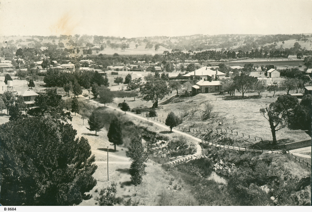 Strathalbyn • Photograph • State Library of South Australia