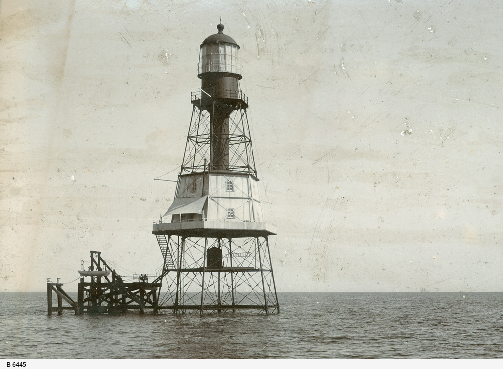 Wonga Shoal Lighthouse • Photograph • State Library of South Australia