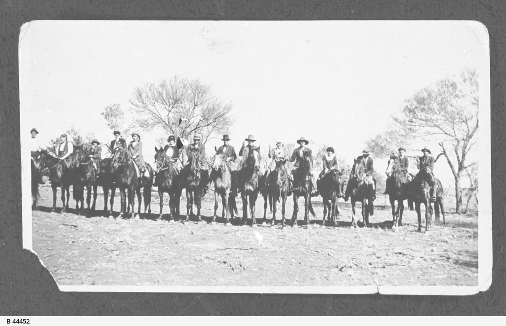 Kangaroo hunting • Photograph • State Library of South Australia