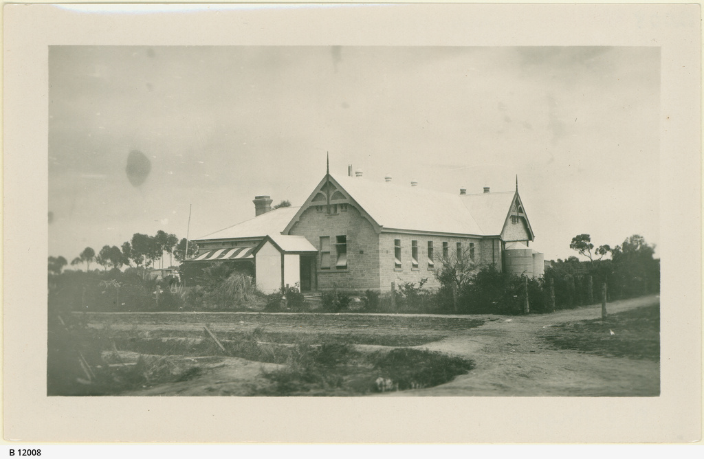 Public school, Renmark • Photograph • State Library of South Australia