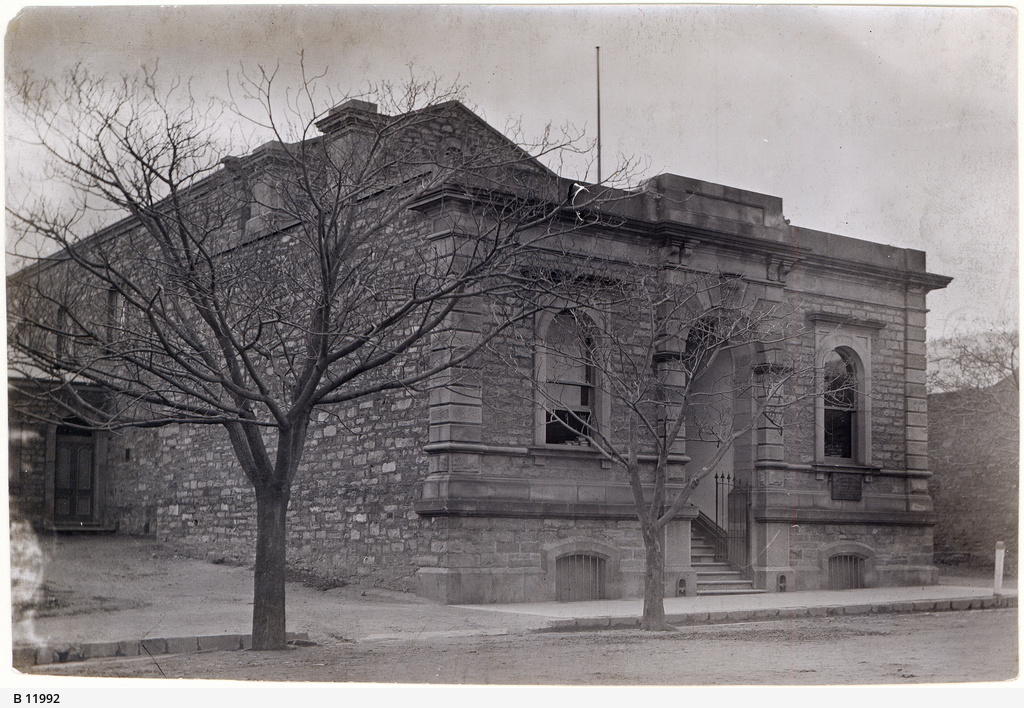 Kapunda Institute • Photograph • State Library of South Australia