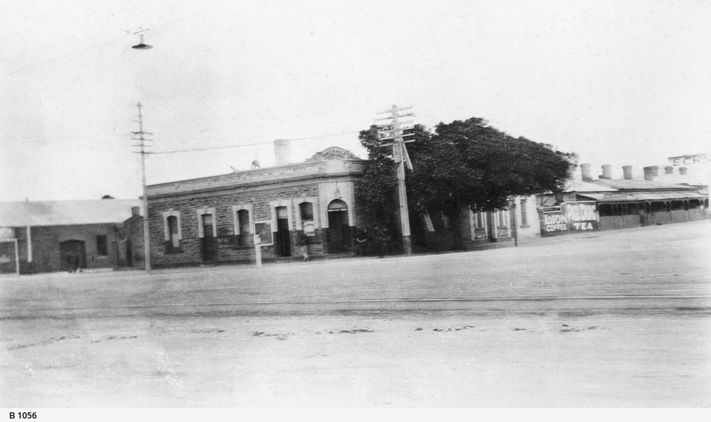 Brecknock Hotel, Adelaide • Photograph • State Library of South Australia