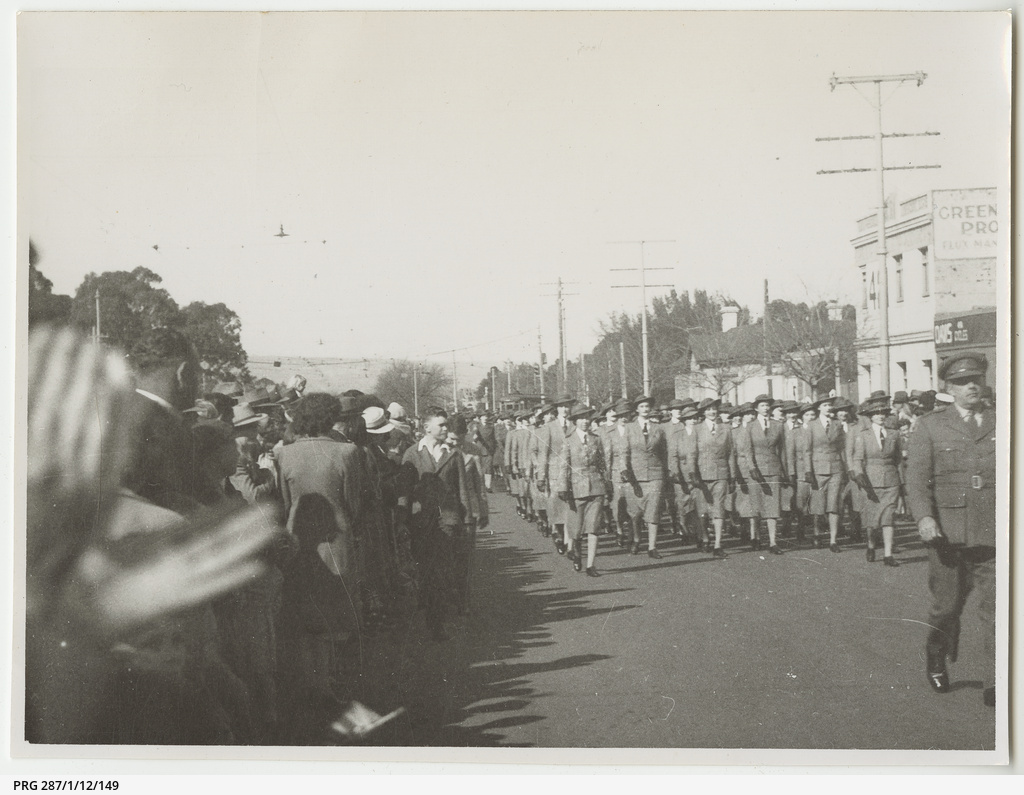 'August 15. 1945 - Nurses' - Victory in the Pacific Day, Adelaide ...