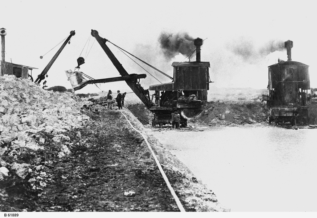 'Ruston' Proctor Steam Navvy • Photograph • State Library of South ...