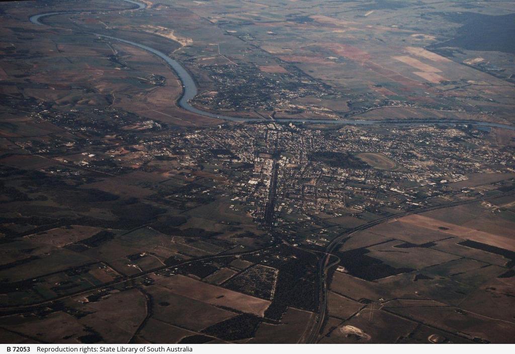Murray Bridge • Photograph • State Library of South Australia