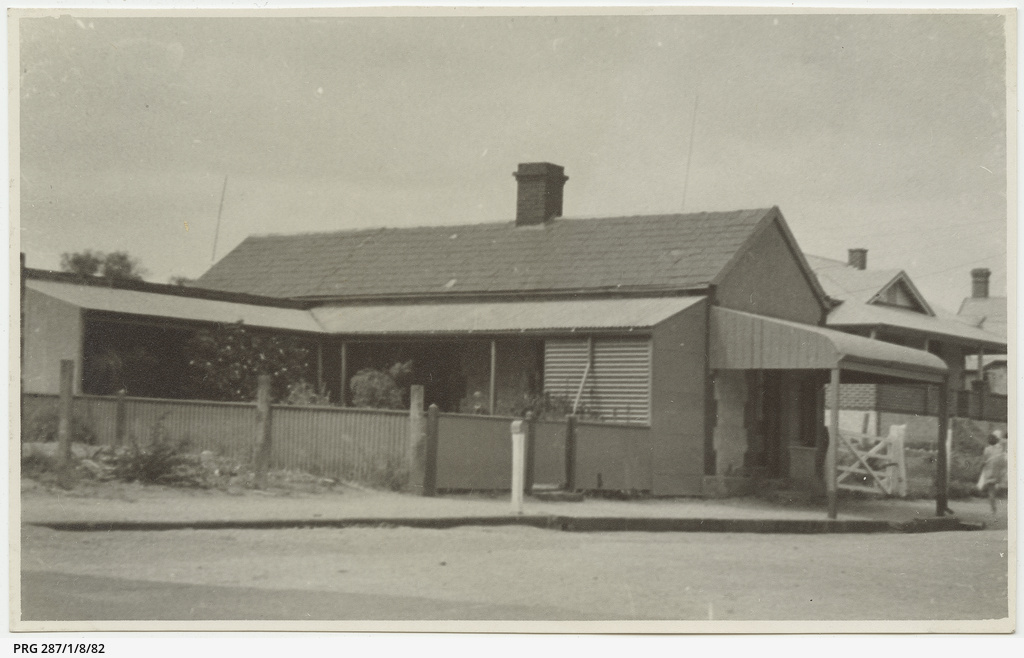 'Old buildings - Strathalbyn' • Photograph • State Library of South ...