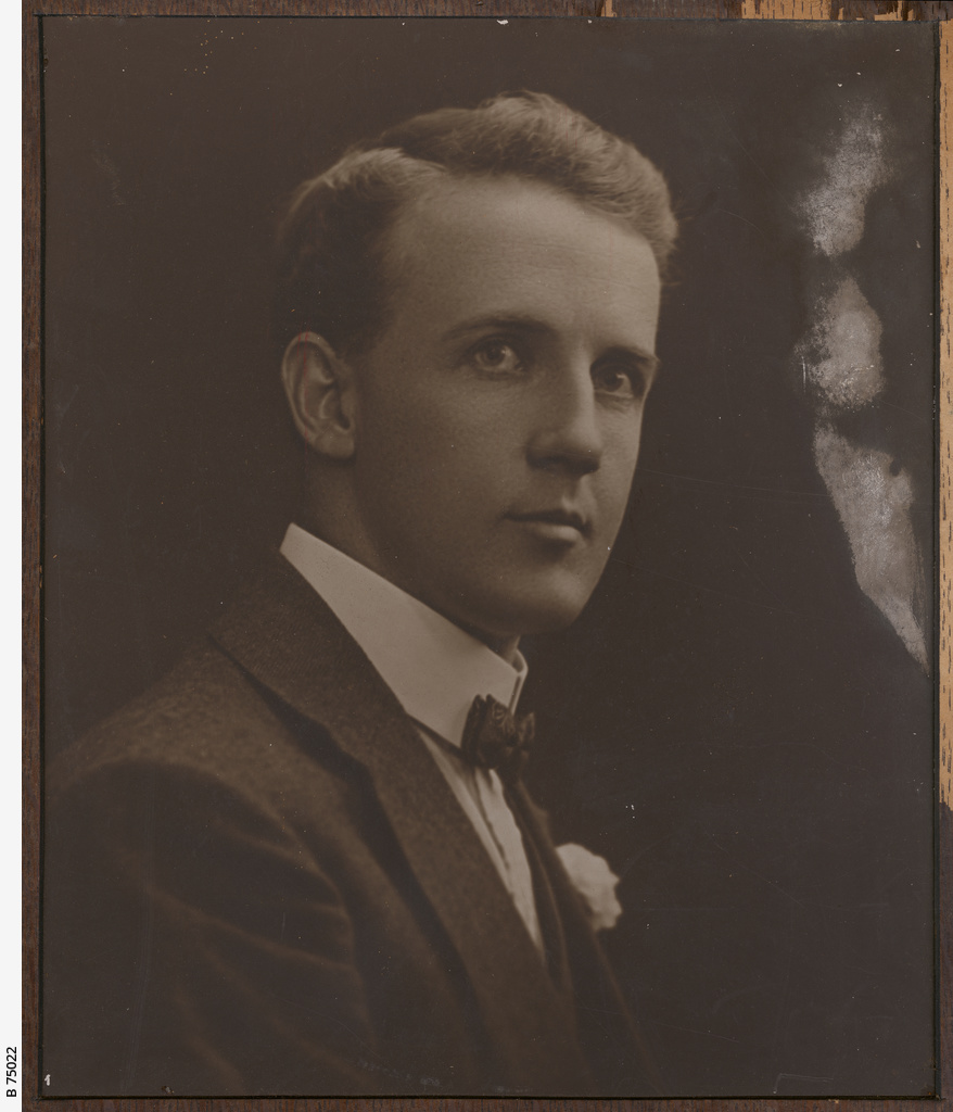 Portrait of Frederick Mildren • Photograph • State Library of South ...