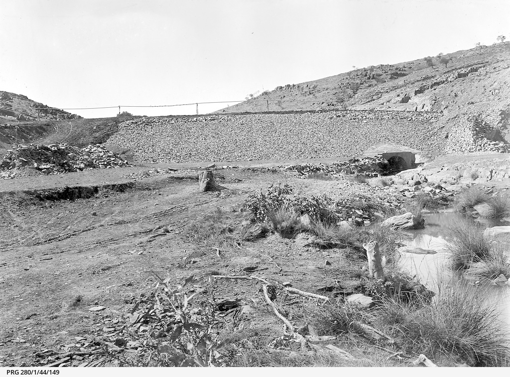 Site for the new reservoir at Pekina, South Australia • Photograph ...