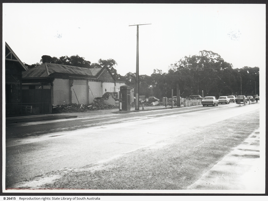 Unley Road, Unley • Photograph • State Library of South Australia